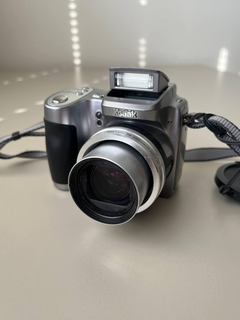 Kodak Easyshare Z740 Digital Camera Digicam 5 MP 10x Zoom Vintage Y2K ...