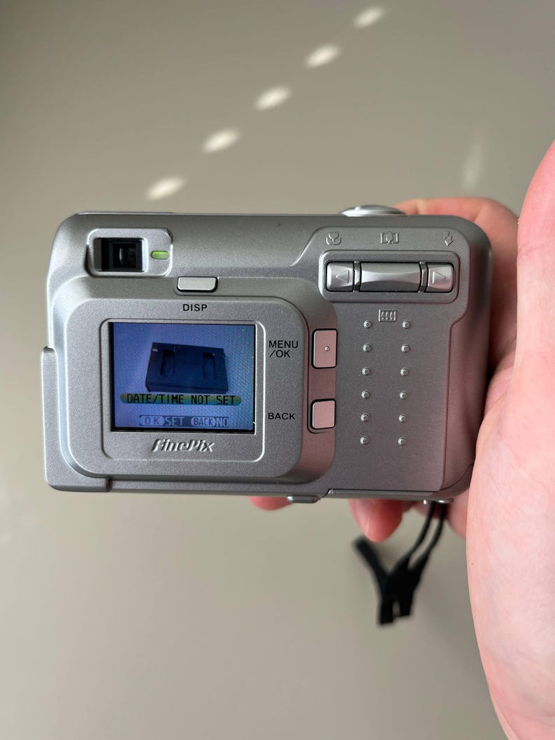 Fujifilm Finepix A210 Compact Digital Camera Vintage Y2K 00s With Case ...