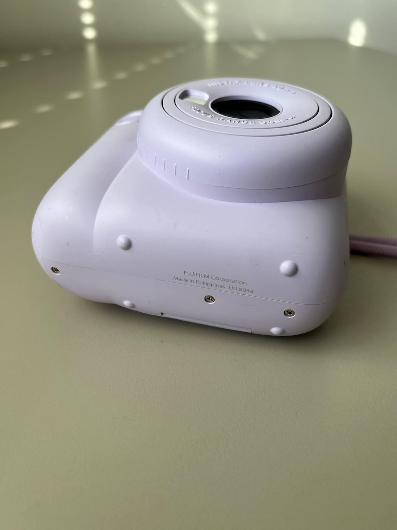 Fujifilm Instax Mini 12 Instant Camera Purple Old Skool Y2K Style ...