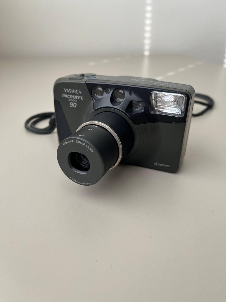Yashica Microtech Zoom 90 35mm Film Camera Panorama Zoom Kyocera With ...