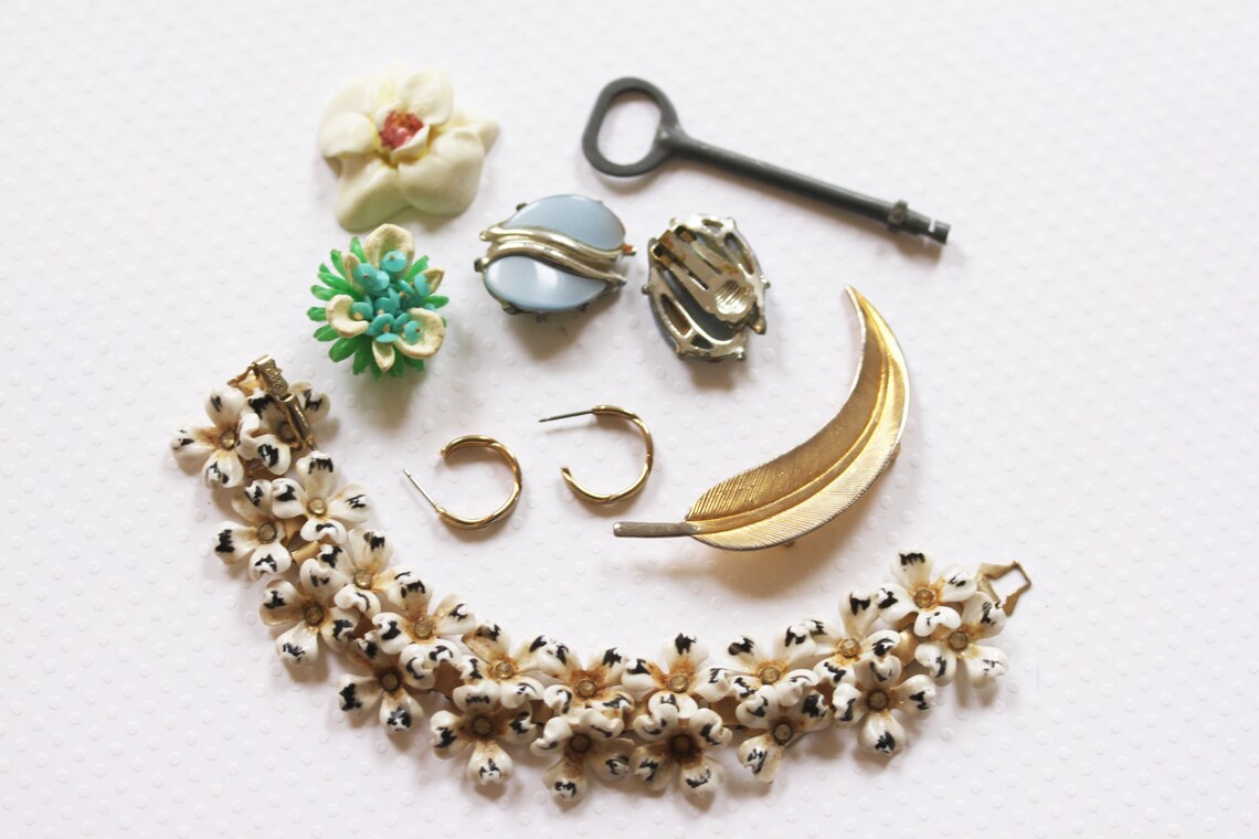 Jewelry Destash Flower Destash - Etsy