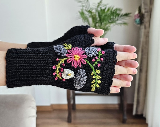 Handmade Embroidered Fingerless Gloves for Women, Embellished Gloves ...