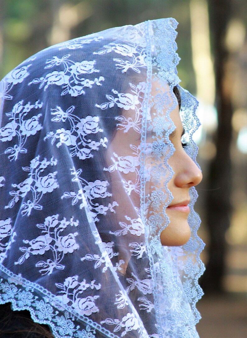 White lace Catholic Veil for Mass with blue trim Catholic | Etsy