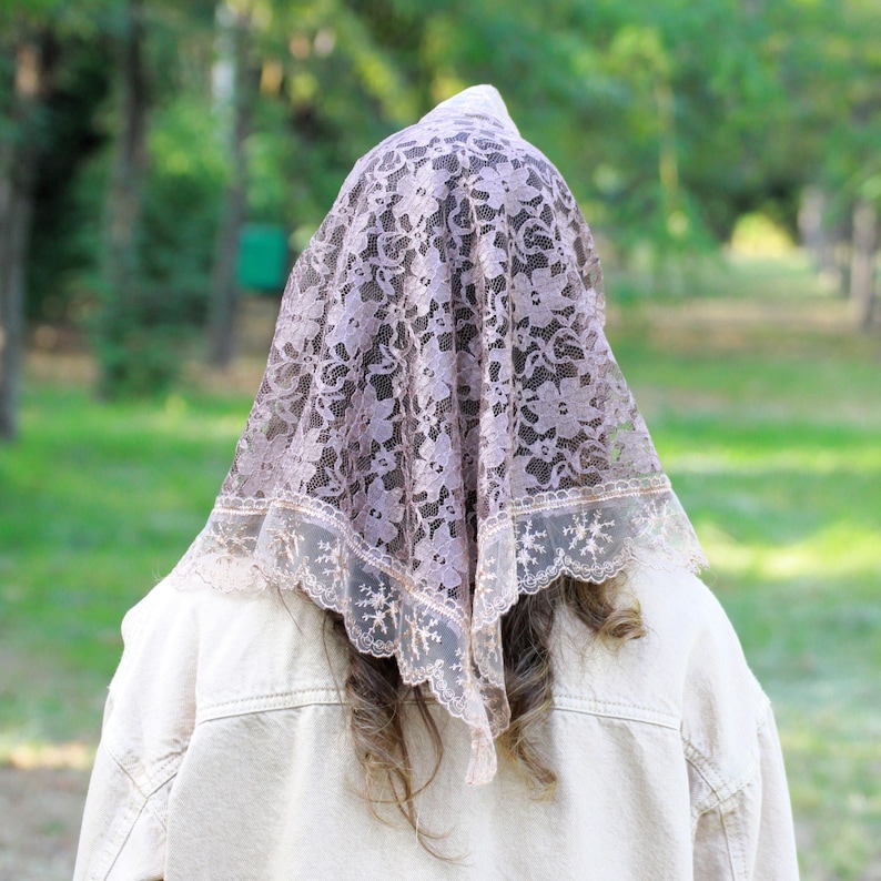 Brown Triangle Lace Chapel Veil — Small Catholic Mantilla - Etsy