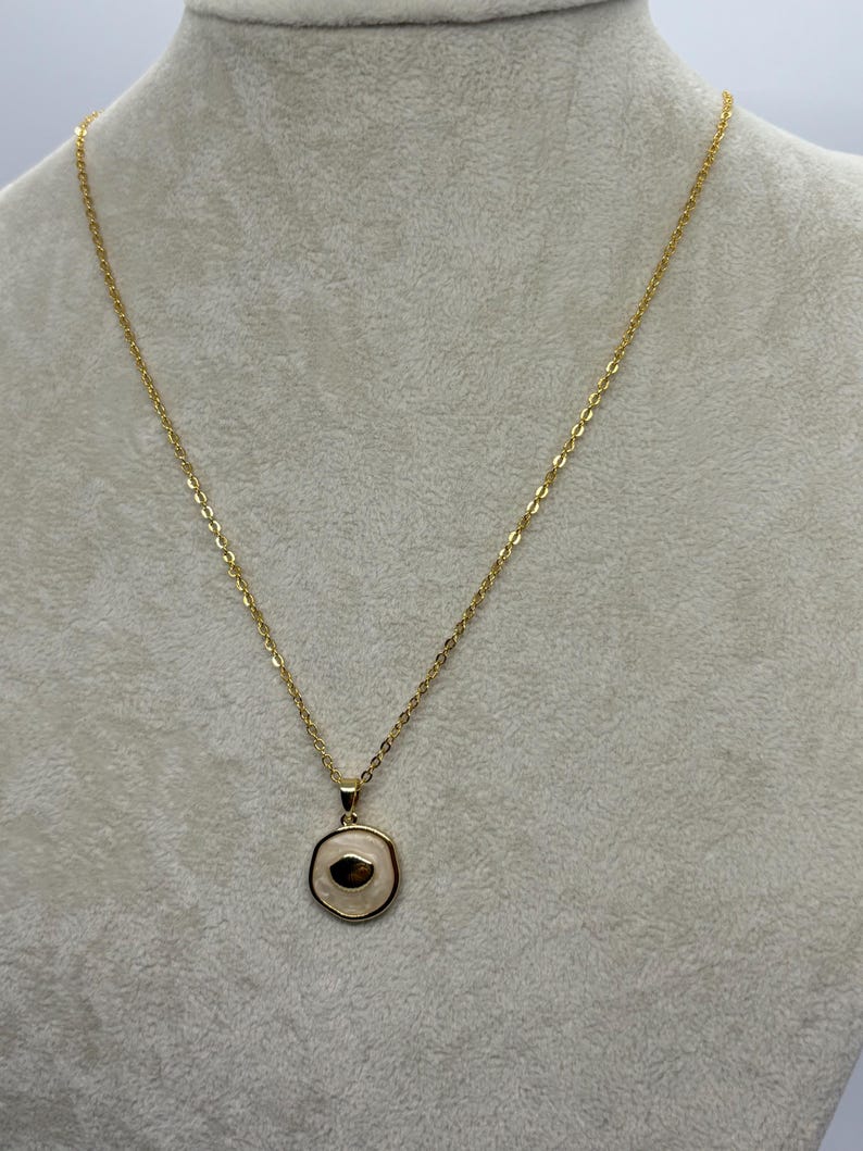 Gold Shell Necklace, Natural Mother of Pearl Pendant, Minimalist Boho ...