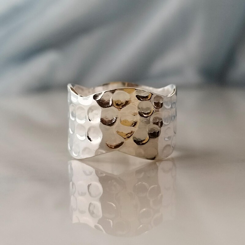 Chunky Wedding Ring - Etsy