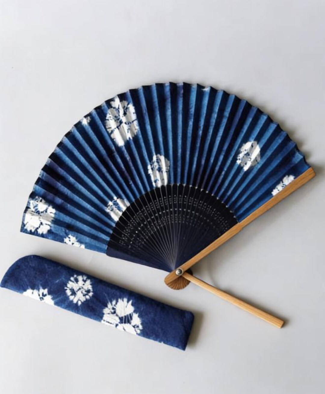 Natural Indigo Handmade Chinese Fan — UNESCO Guizhou Batik Art - Etsy