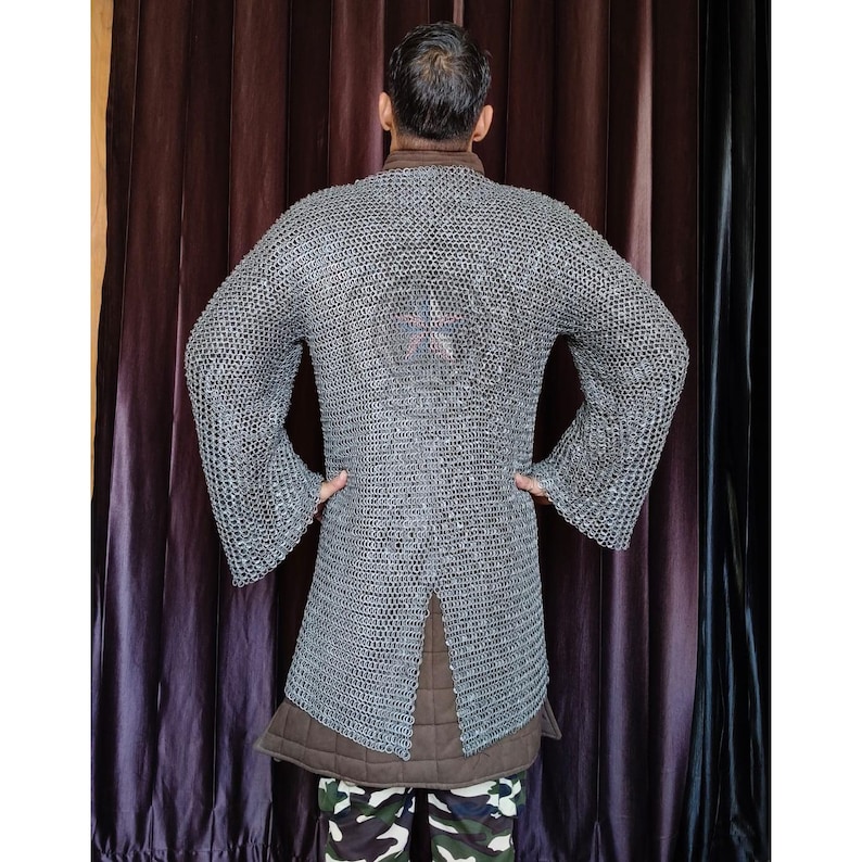 Medieval Chainmail Hauberk - 9mm Flat Ring Riveted Armor - Full Sleeve ...