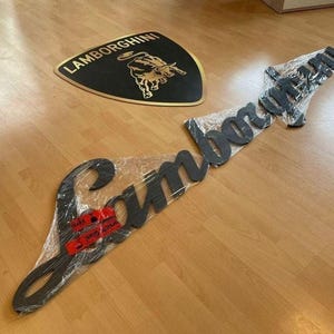 Lamborghini Wall Lettering & Crest Set – With Tape - Mounting Template ...