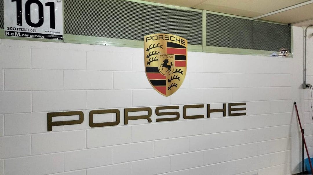 Porsche Wall Lettering & Crest Set – With Tape - Mounting Template - Etsy