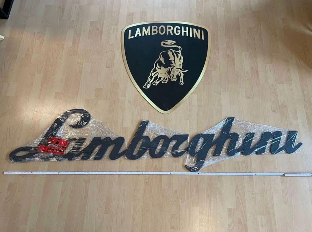 Lamborghini Wall Lettering & Crest Set – With Tape - Mounting Template ...