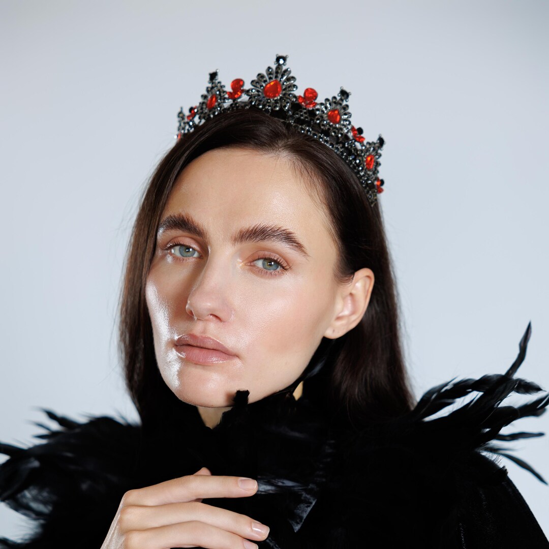 Black Crystal Tiara, Red Gemstone Crown,gothic Queen Tiara,rhinestone ...