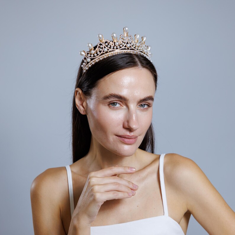 Pearl Bridal Crown, Wedding Pearl Tiara, Gold Rhinestone Tiara, Pearl ...