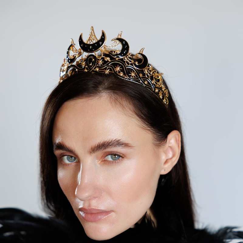 Black Crescent Moon Crown - Etsy