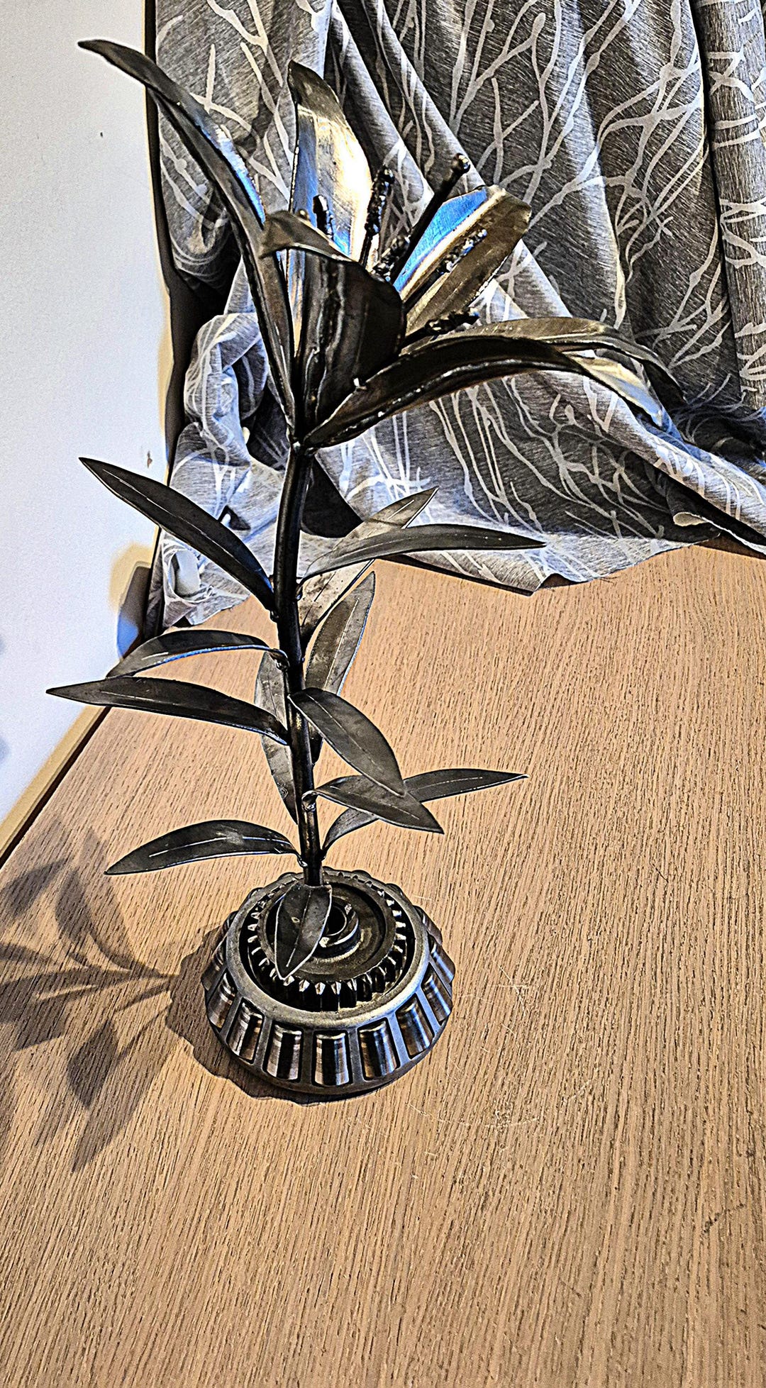 Steel Lily - Etsy