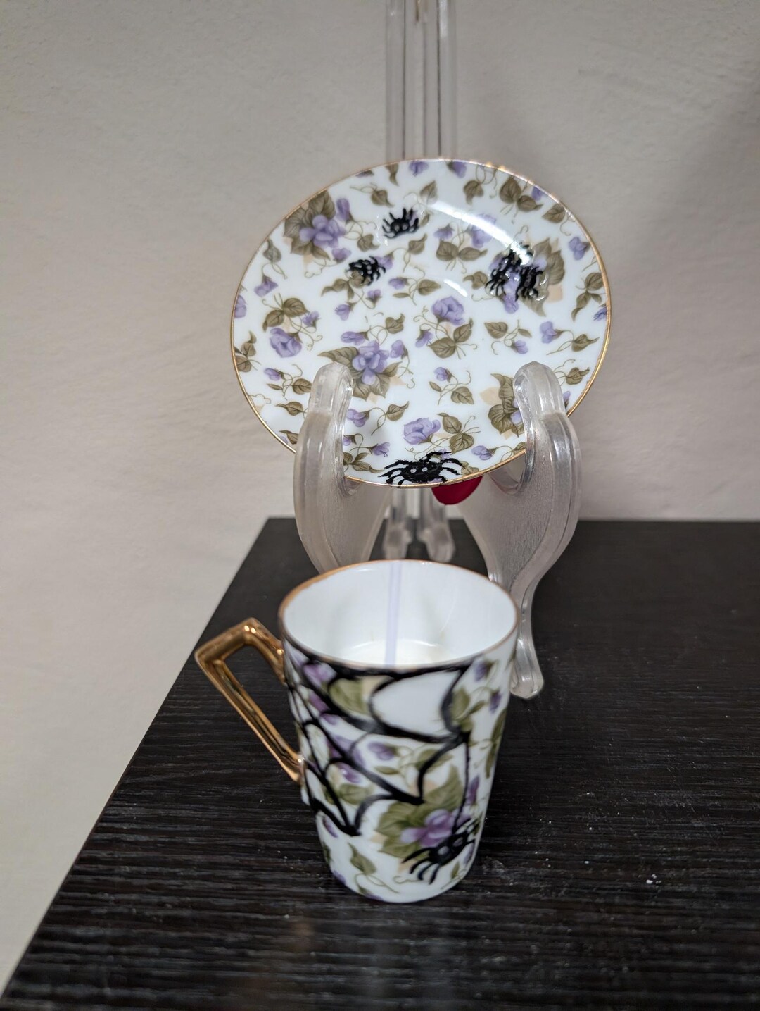 Hand Painted Antique Teacup Candle, Spiders 2. - Etsy