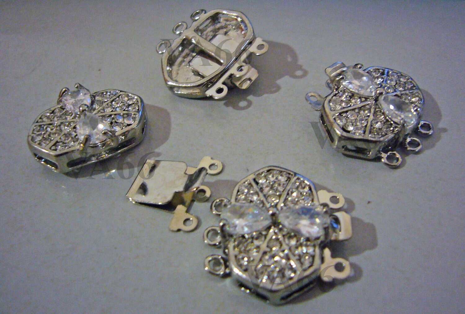 Big Clasps 2p Rhinestone 3-strand 18K White Gold Plated Clasps Rhodium ...