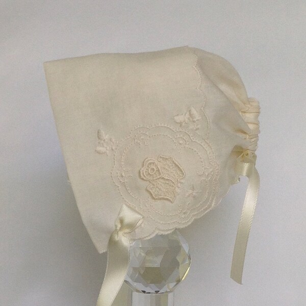 Antique Style Bonnet - Etsy