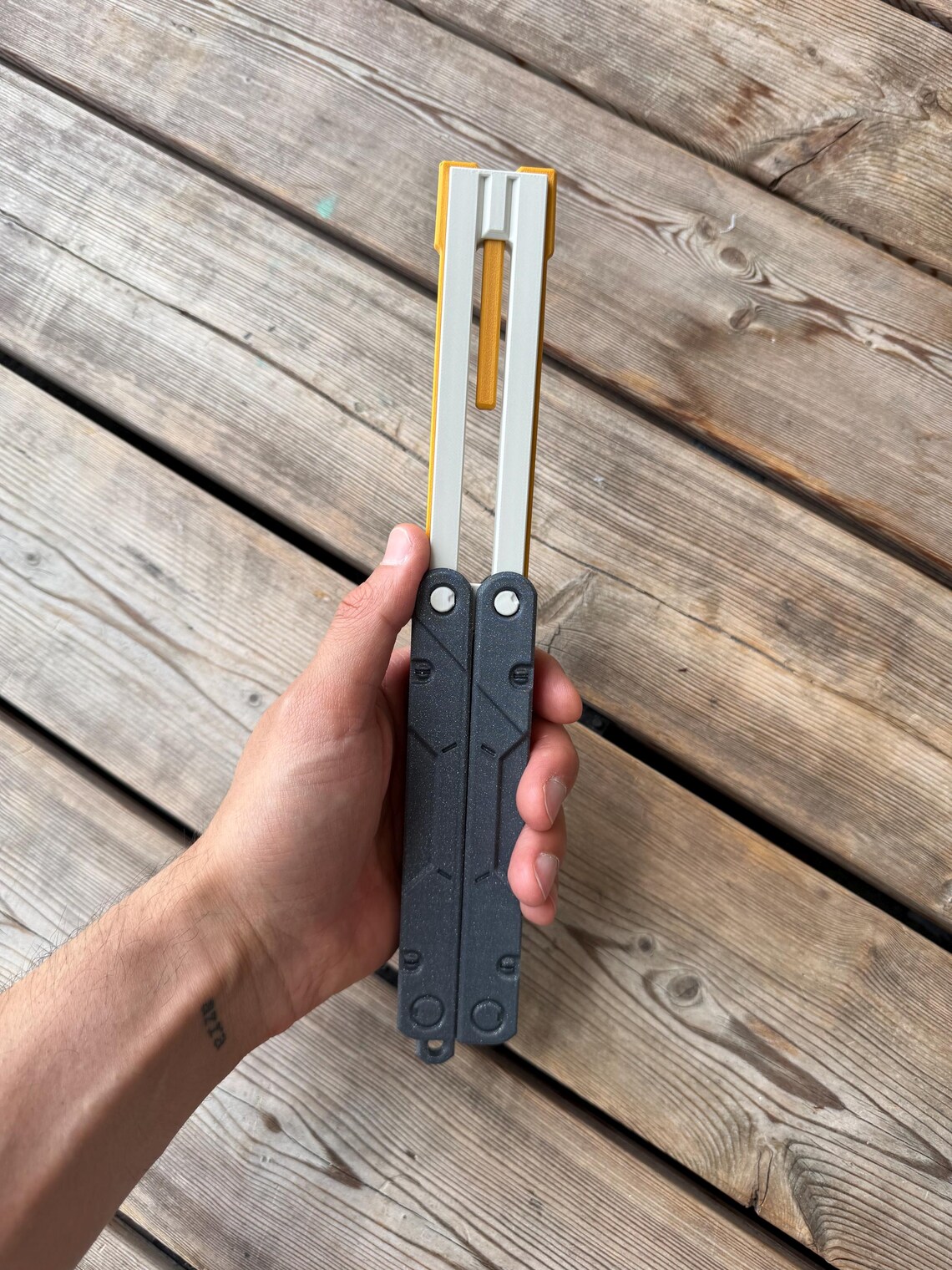 Metal Gear Solid Inspired Stun Rod Replica • Snake Tactical Equipment ...