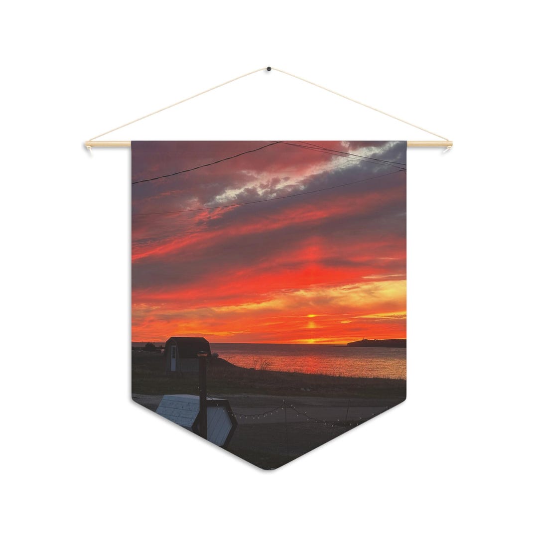Sunset Lighthouse Pennant Banner: Boho Wall Art Decor - Etsy
