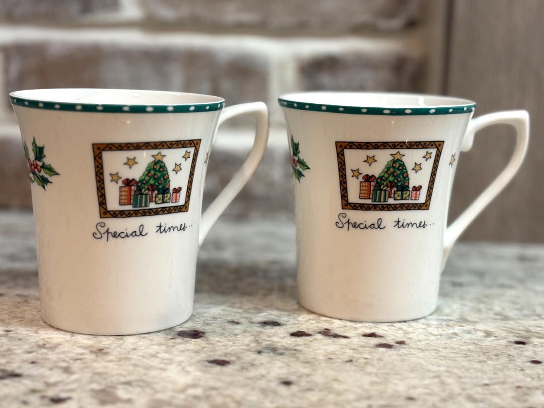 Pair Mikasa Christmas Mugs Ultima Holiday Coffee Santa Christmas Tea ...