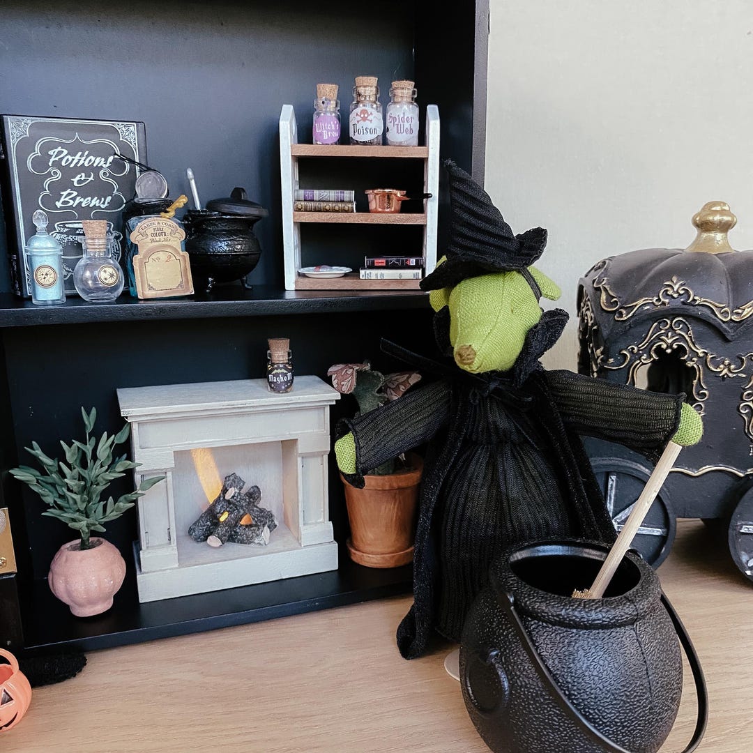 PRE-ORDER Elphaba Inspired Wicked Witch Adult Mouse and Halloween ...