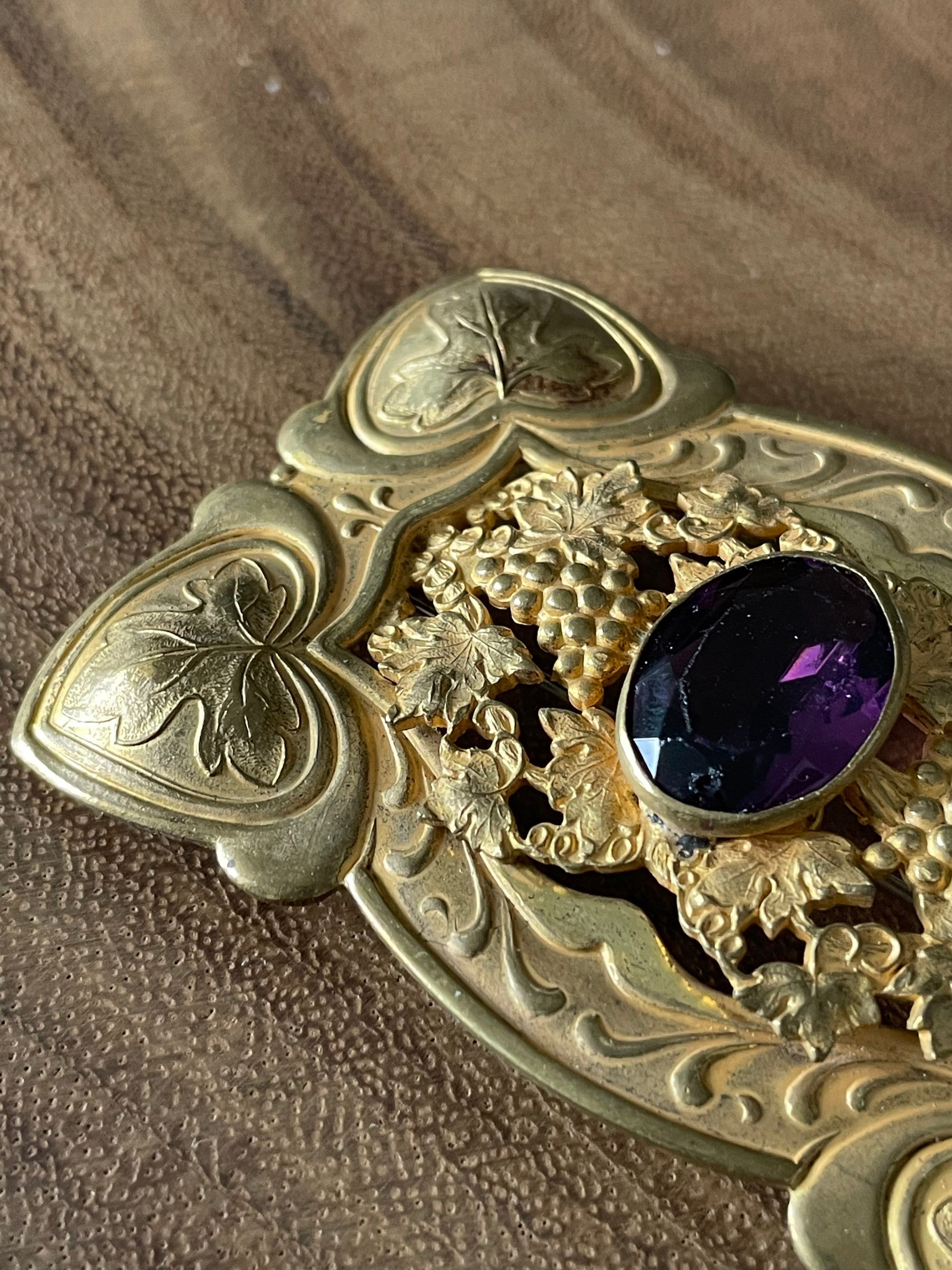 Old Victorian Sach Pin - Etsy