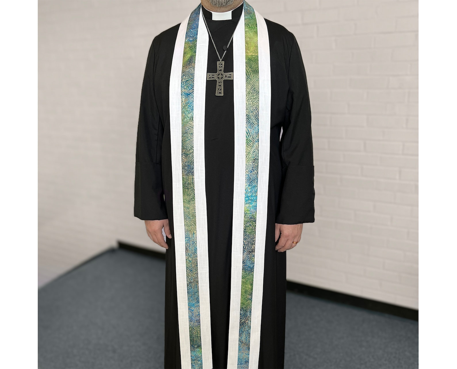 Liturgical Stole for Pastors & Clergy - Hand Painted, Hand Stamped Gold ...