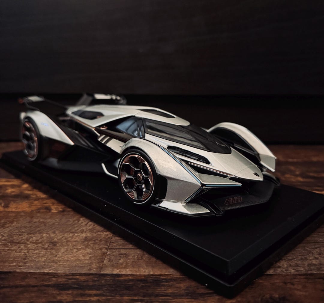 Lamborghini Lambo V12 Gran Turismo - Maisto 1:18 Diecast Model ...