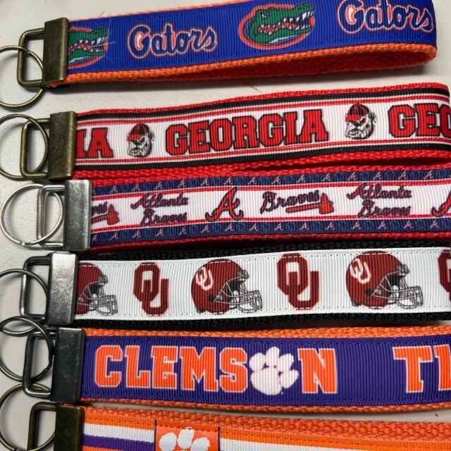Favorite Sports Team Key Fob - Etsy