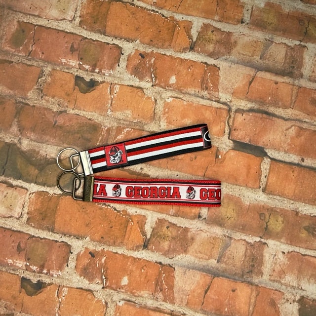 Favorite Sports Team Key Fob - Etsy