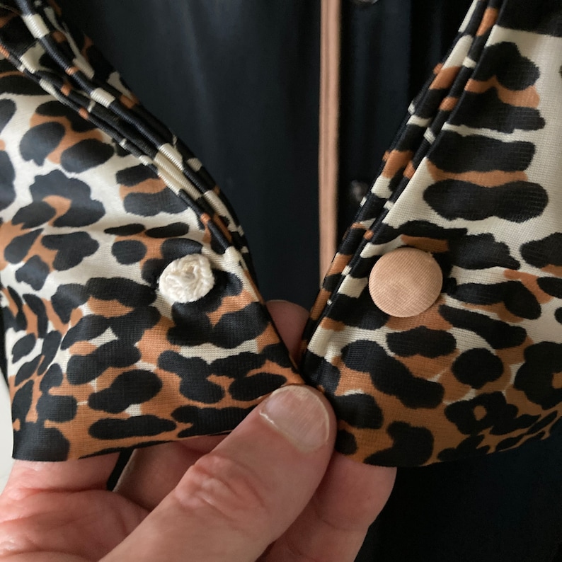 Vanity Fair Leopard Print Robe / Two Tone 1960s Nylon Long Dressing ...