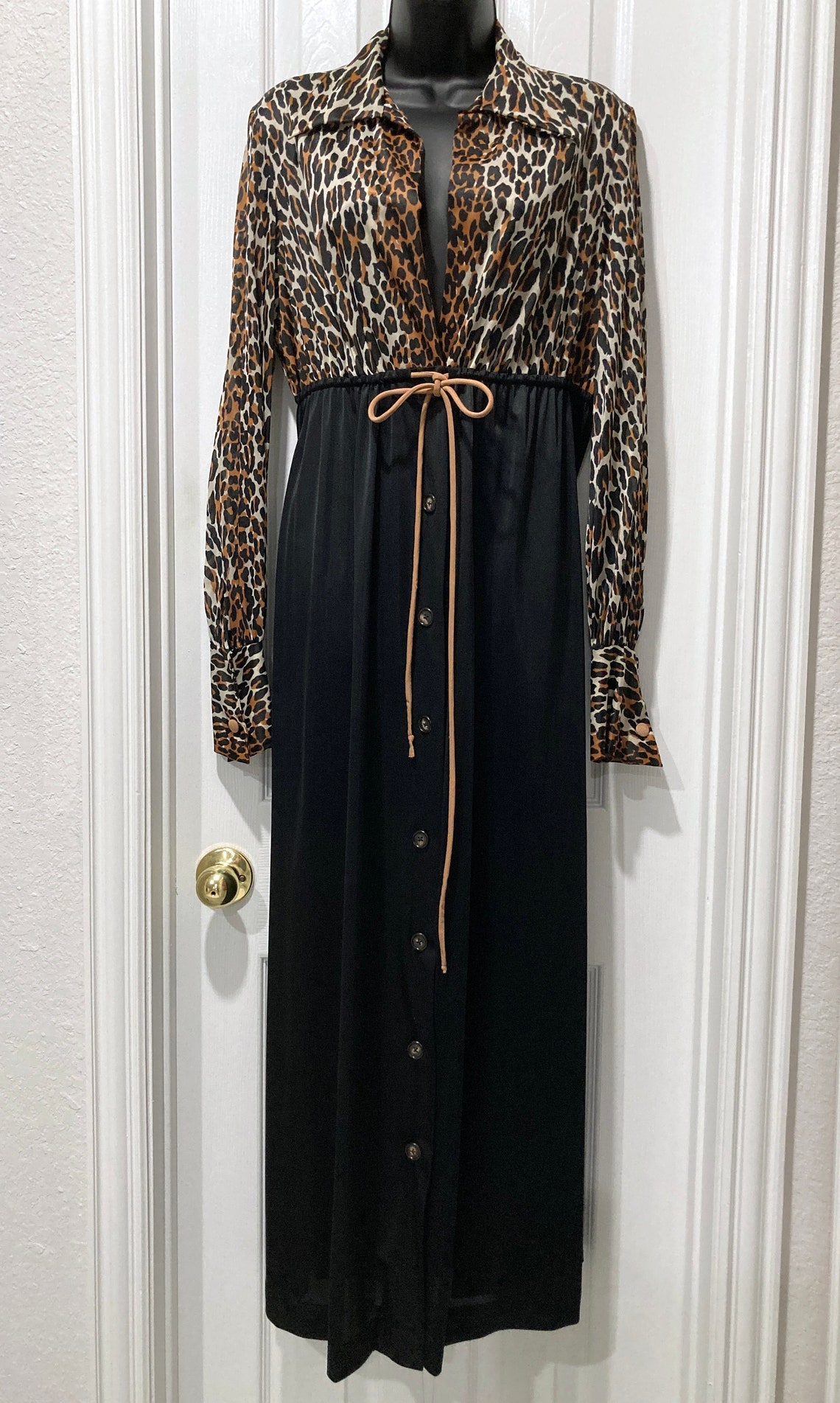 Vanity Fair Leopard Print Robe / Two Tone 1960s Nylon Long Dressing ...