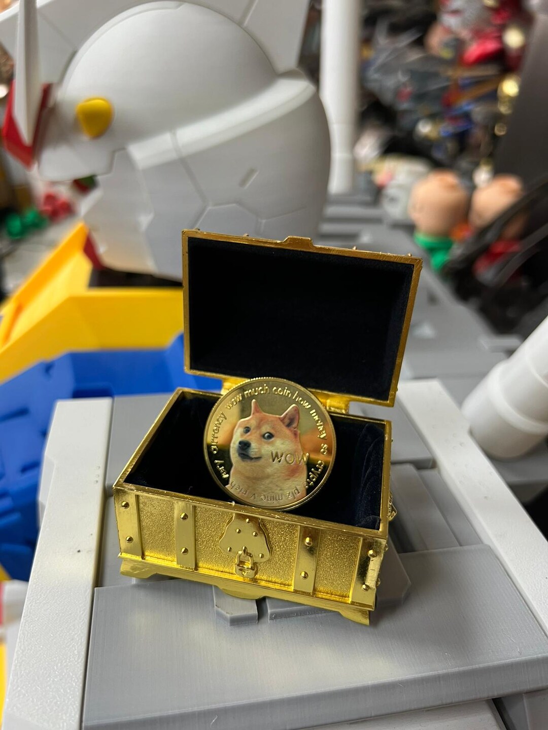 Metal TRPG RPG Treasure Chest Box Container With Metal Doge Dog Coin ...