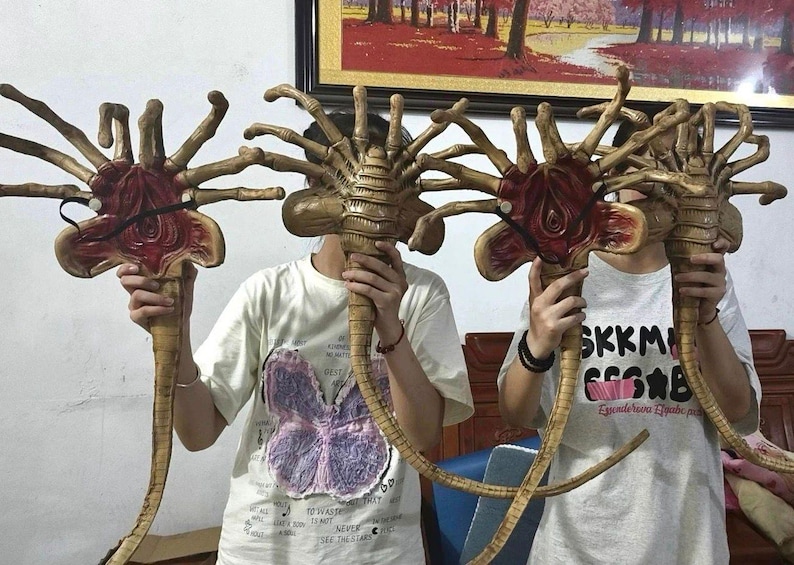 Life Size Alien Predator Face Hugger Mask Helmet Cosplay AVP Prop ...