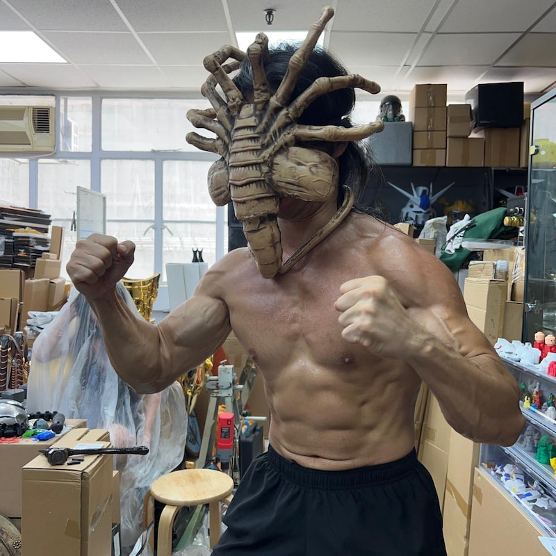 Facehugger Mask - Etsy