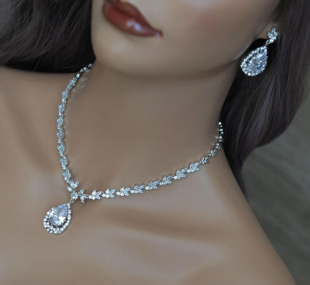 Bridal Drop Jewelry Set for Bride, Silver Dangle Drop Necklace Set for ...