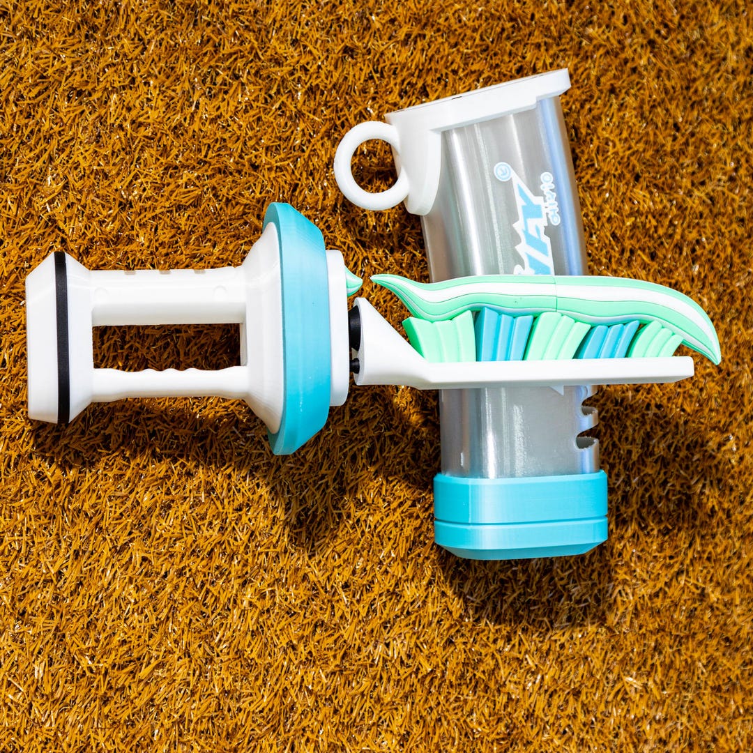 Splatoon Toothpaste Sword 3D Printed Cosplay Prop Magnet Sheath Vibrant ...