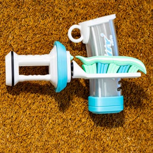 Splatoon Toothpaste Sword 3D Printed Cosplay Prop Magnet Sheath Vibrant ...