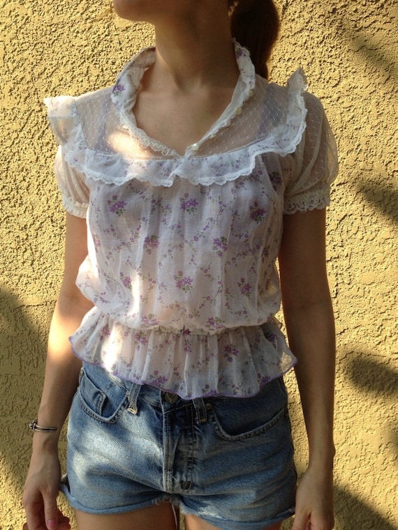 Items similar to Vintage Victorian style lace prairie top xs on Etsy