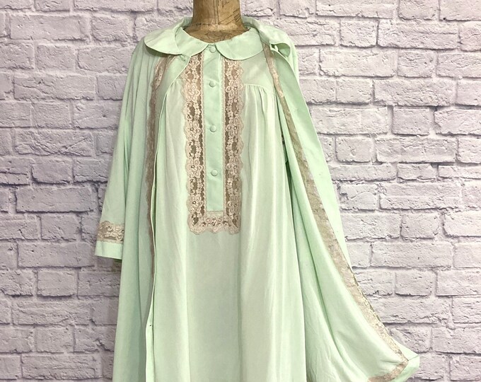 1960s/70s Shadowline Minty Green Peignoir Set | MCM - Etsy