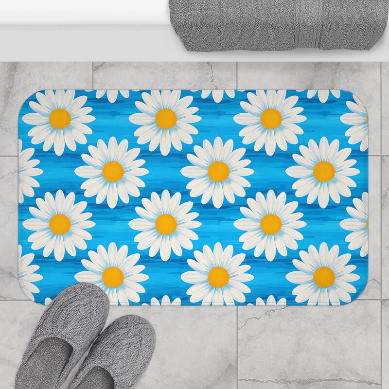 Daisy Bath Mat - Etsy
