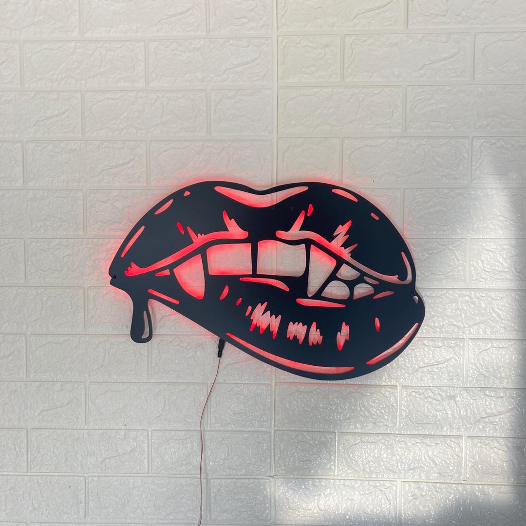 Vampire Lips LED Sign, Illuminated Gothic Silhouette Wall Art for ...