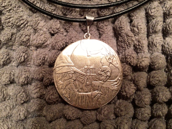 Sterling silver Wizard skull scepter souvenir pendant… - Gem