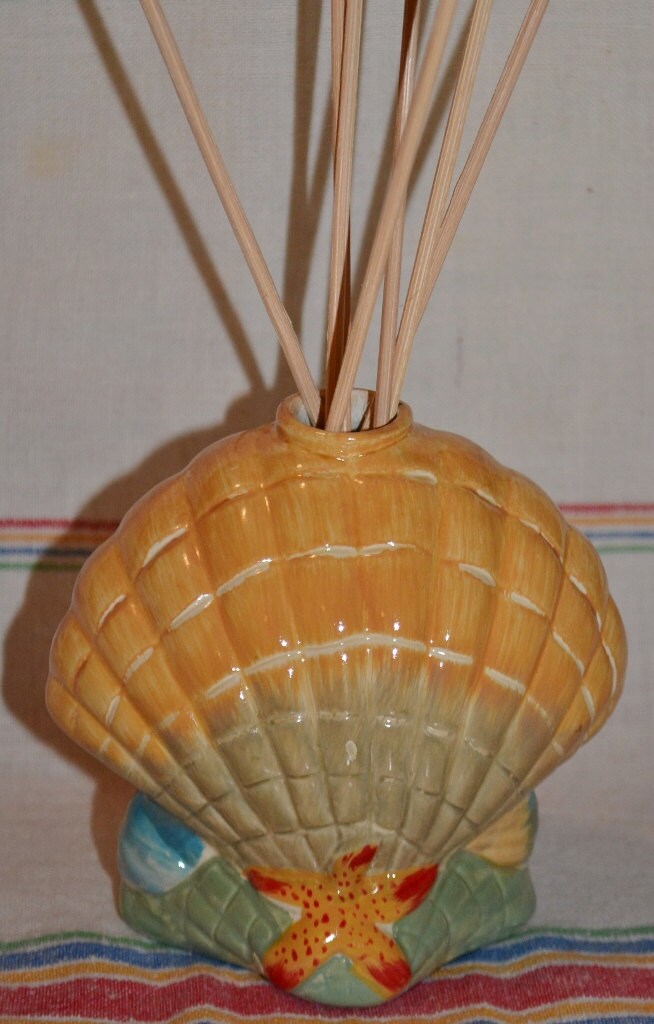 Seashell Reed Diffuser Kit: Custom Fragrance Oil Mix - Etsy
