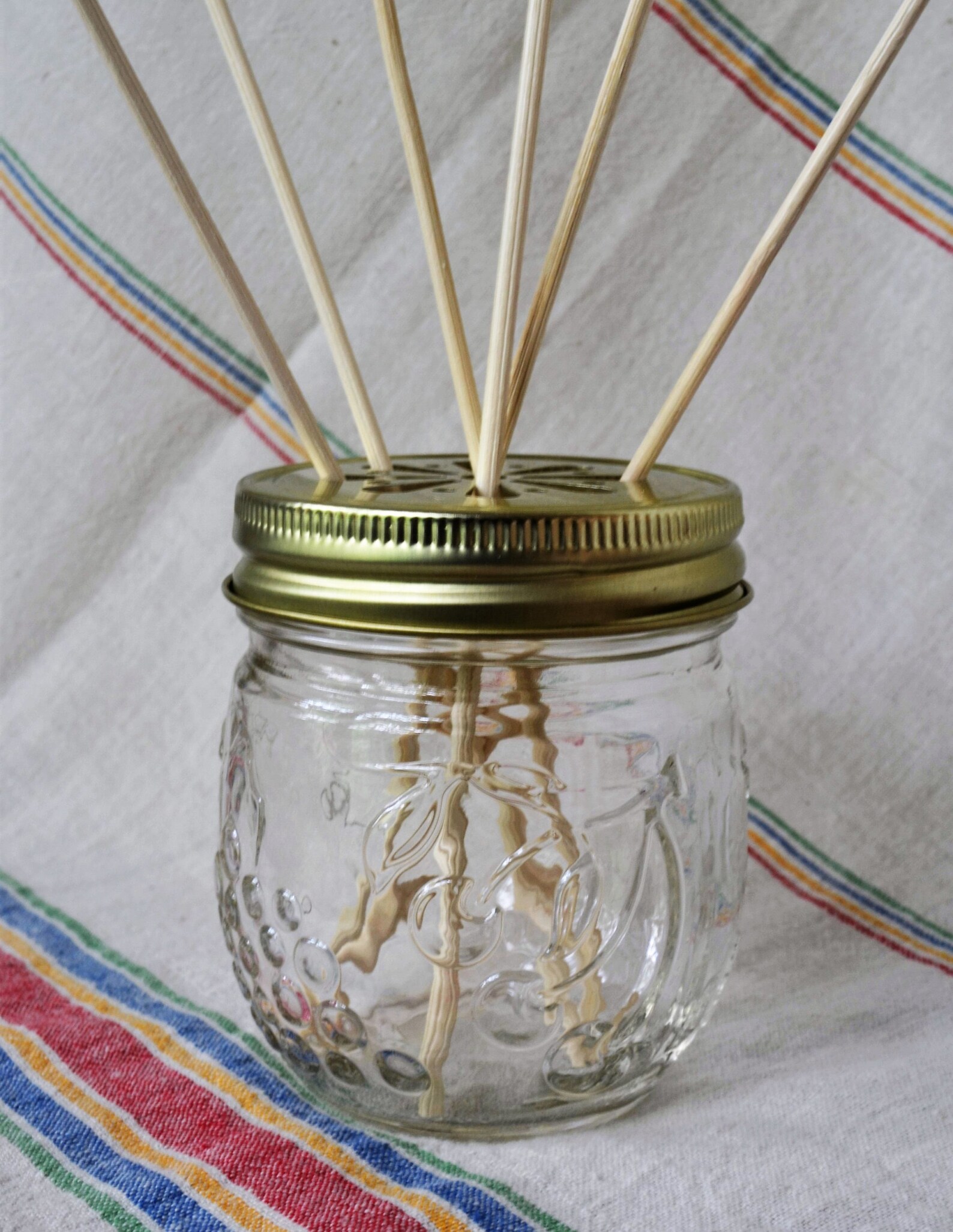 Fragrance Oil Diffuser Kit With Rattan Reeds and Embossed Mason Jar - Etsy