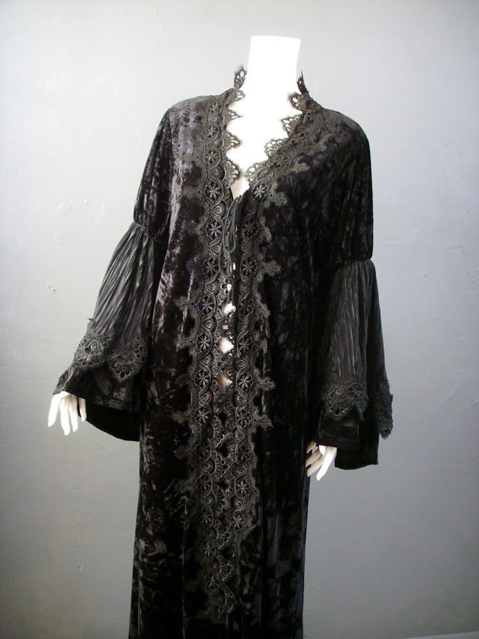 Gothic Velvet Duster Coat, Long Witchy Robe With Bell Sleeves, Small to ...