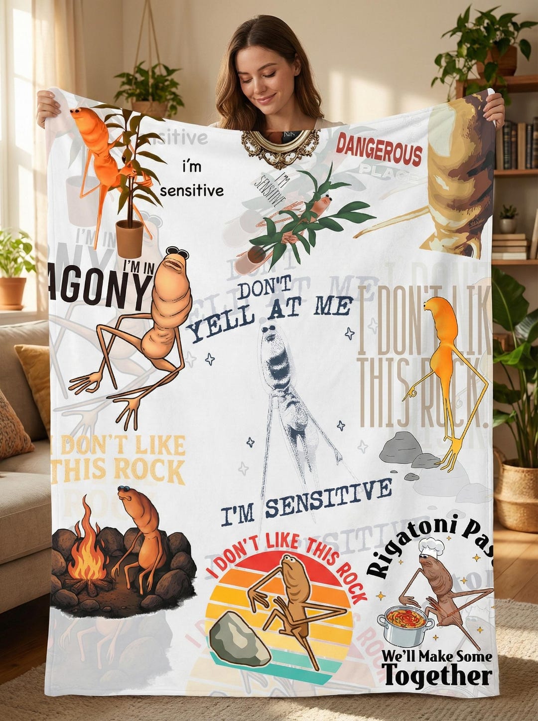 Funny Marcus the Worm Blanket, Weirdcore Meme Throw - Etsy