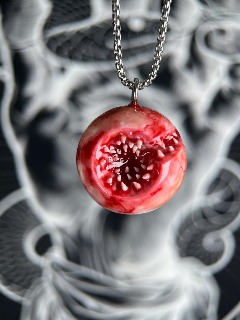 Lkbird Cthulhu Eye Pendant Handmade Eldritch Horror Jewelry US Polymer ...