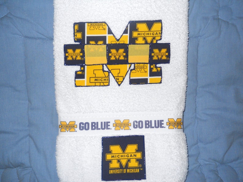 University of Michigan Hand Towel, Michigan Wolverines Bathroom Hand ...
